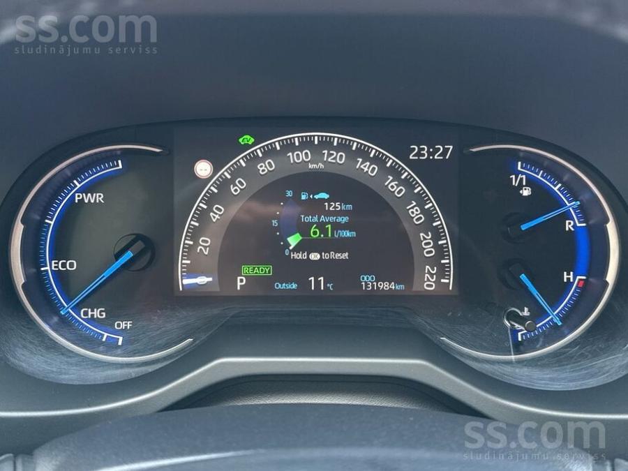 Toyota RAV4 2020 in Riga, with an engine capacity of 2.50 L and mileage of 132 thousand km for 24990 €, photo 14 on AUTOMOTO.COM.LV