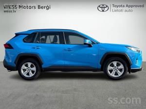 Toyota RAV4 2020 in Riga, with an engine capacity of 2.50 L and mileage of 132 thousand km for 24990 €, photo 24 on AUTOMOTO.COM.LV