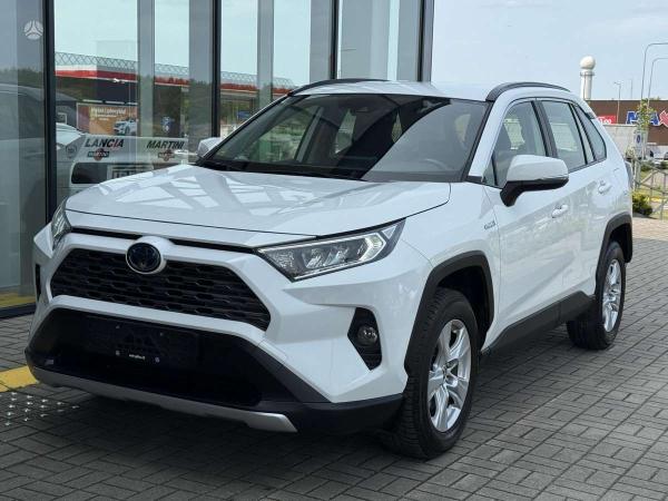 Toyota RAV4 2020 in Vilnius, with an engine capacity of 2.49 L and mileage of 84 thousand km for 24777 €, photo 2 on AUTOMOTO.COM.LV