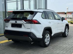 Toyota RAV4 2020 in Vilnius, with an engine capacity of 2.49 L and mileage of 84 thousand km for 24777 €, photo 6 on AUTOMOTO.COM.LV