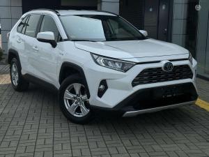 Toyota RAV4 2020 in Vilnius, with an engine capacity of 2.49 L and mileage of 84 thousand km for 24777 €, photo 9 on AUTOMOTO.COM.LV