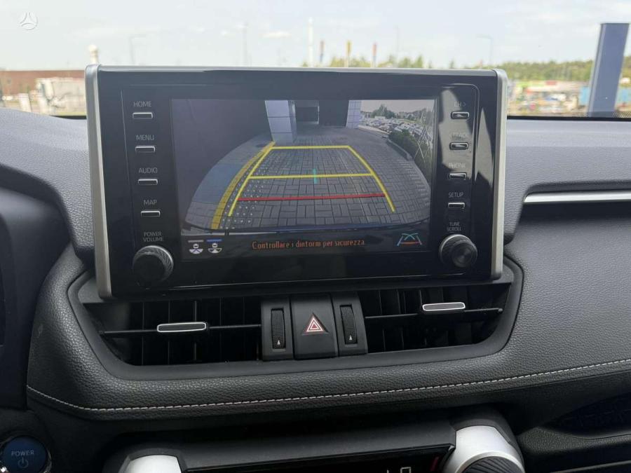Toyota RAV4 2020 in Vilnius, with an engine capacity of 2.49 L and mileage of 84 thousand km for 24777 €, photo 16 on AUTOMOTO.COM.LV