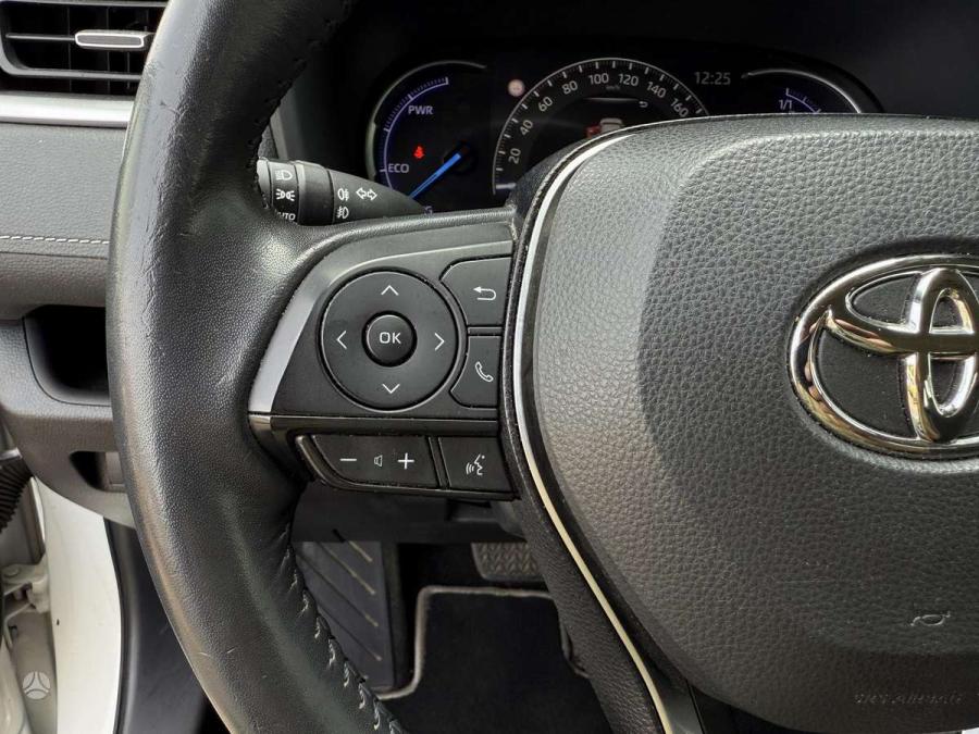 Toyota RAV4 2020 in Vilnius, with an engine capacity of 2.49 L and mileage of 84 thousand km for 24777 €, photo 19 on AUTOMOTO.COM.LV