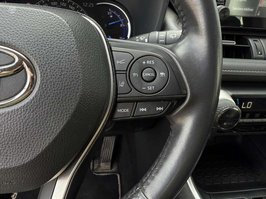 Toyota RAV4 2020 in Vilnius, with an engine capacity of 2.49 L and mileage of 84 thousand km for 24777 €, photo 20 on AUTOMOTO.COM.LV