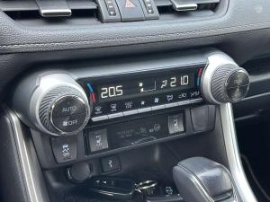 Тойота РАВ 4 2020 в Каунас, объемом двигателя 2.50 л и пробегом 156 тыс. км за 26972 €, фото 28 на AUTOMOTO.COM.LV