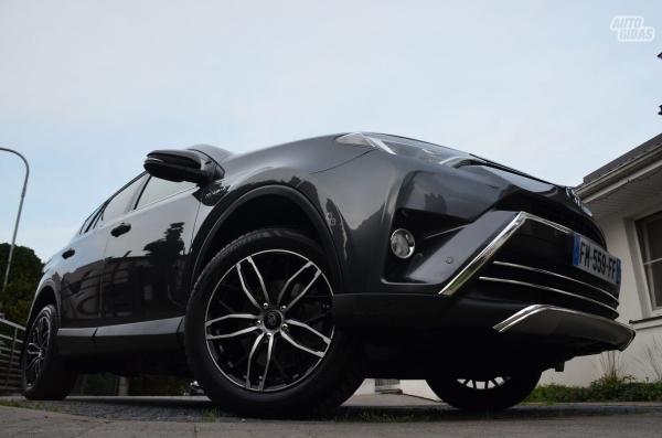 Тойота РАВ 4 2020 в Каунас на AUTOMOTO.COM.LV Тойота РАВ 4 2020 в Каунас, объемом двигателя 2.50 л и пробегом 198 тыс. км за 17950 €, фото 1 на AUTOMOTO.COM.LV