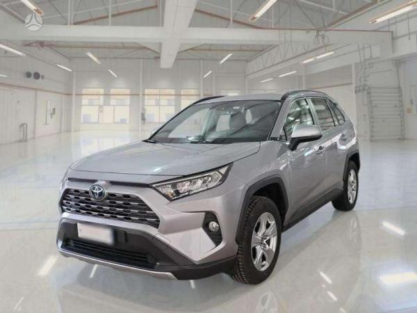 Toyota RAV4 2021 in Kaunas, with an engine capacity of 2.49 L and mileage of 210 thousand km for 17908 €, photo 1 on AUTOMOTO.COM.LV