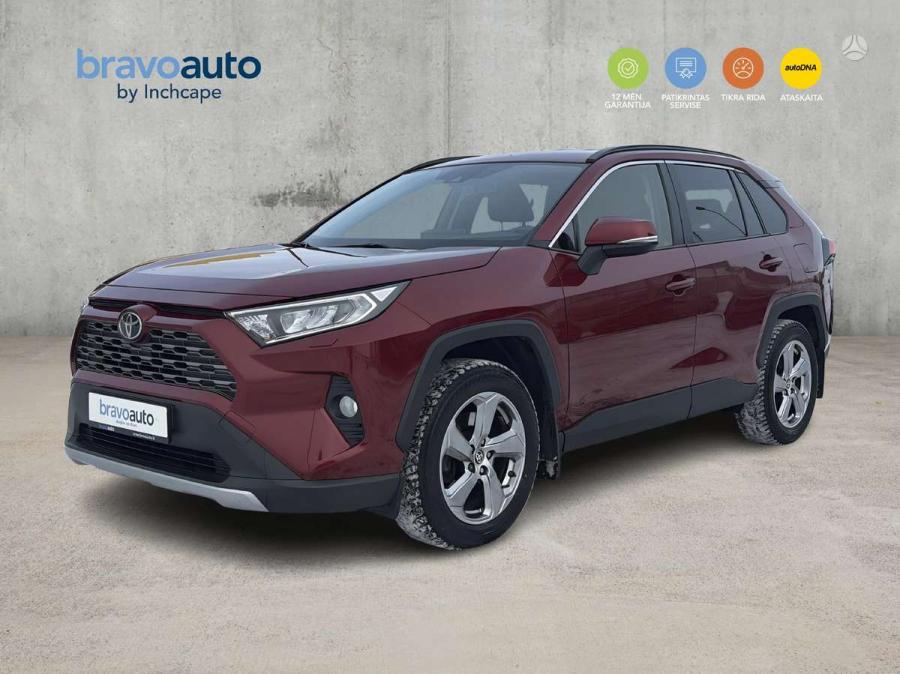 Toyota RAV4 2021 in Klaipeda, with an engine capacity of 2.00 L and mileage of 83 thousand km for 25991 €, photo 1 on AUTOMOTO.COM.LV