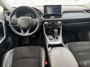 Toyota RAV4 2021 in Klaipeda, with an engine capacity of 2.00 L and mileage of 83 thousand km for 25991 €, photo 12 on AUTOMOTO.COM.LV