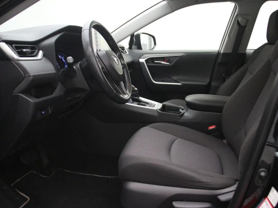 Toyota RAV4 2021 in Vilnius, with an engine capacity of 2.50 L and mileage of 182 thousand km for 23199 €, photo 4 on AUTOMOTO.COM.LV