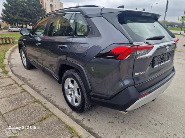 Toyota RAV4 2021 Kauņa, ar dzinēja tilpumu 2.50 L un nobraukumu 28 tūkst. km par 24900 €, foto 8 vietnē AUTOMOTO.COM.LV