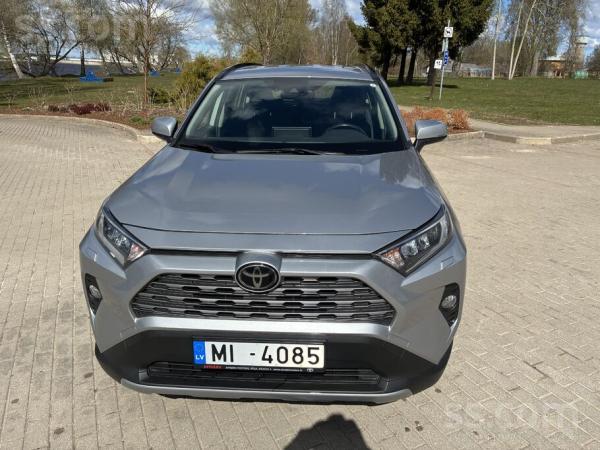 Toyota RAV4 2021 Ogre, ar dzinēja tilpumu 2.00 L un nobraukumu 105 tūkst. km par 22900 €, foto 6 vietnē AUTOMOTO.COM.LV