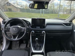 Toyota RAV4 2021 Ogre, ar dzinēja tilpumu 2.00 L un nobraukumu 105 tūkst. km par 22900 €, foto 10 vietnē AUTOMOTO.COM.LV