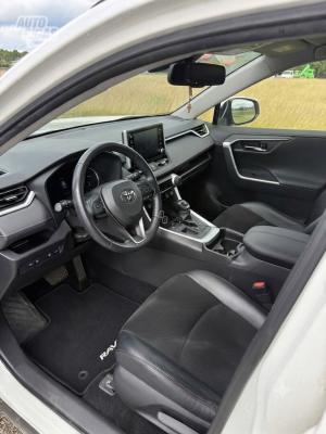 Toyota RAV4 2021 Kretinga, ar dzinēja tilpumu 2.00 L un nobraukumu 99 tūkst. km par 23500 €, foto 6 vietnē AUTOMOTO.COM.LV