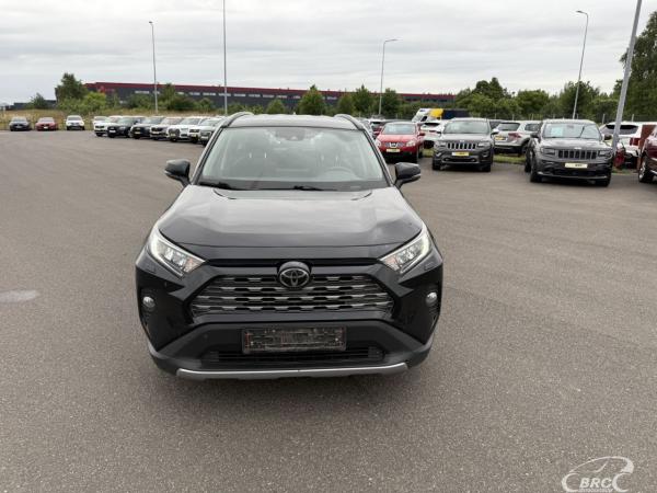 Toyota RAV4 2021 Viļņa, ar dzinēja tilpumu 1.99 L un nobraukumu 183 tūkst. km par 16500 €, foto 2 vietnē AUTOMOTO.COM.LV