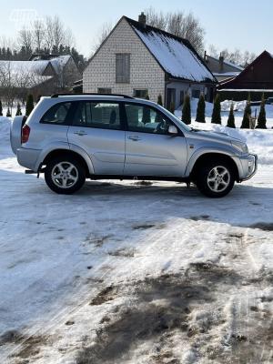 Toyota RAV4 2022 in Raseiniai, with an engine capacity of 2.00 L and mileage of 334 thousand km for 2950 €, photo 2 on AUTOMOTO.COM.LV