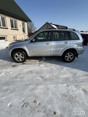 Toyota RAV4 2022 in Raseiniai, with an engine capacity of 2.00 L and mileage of 334 thousand km for 2950 €, photo 7 on AUTOMOTO.COM.LV