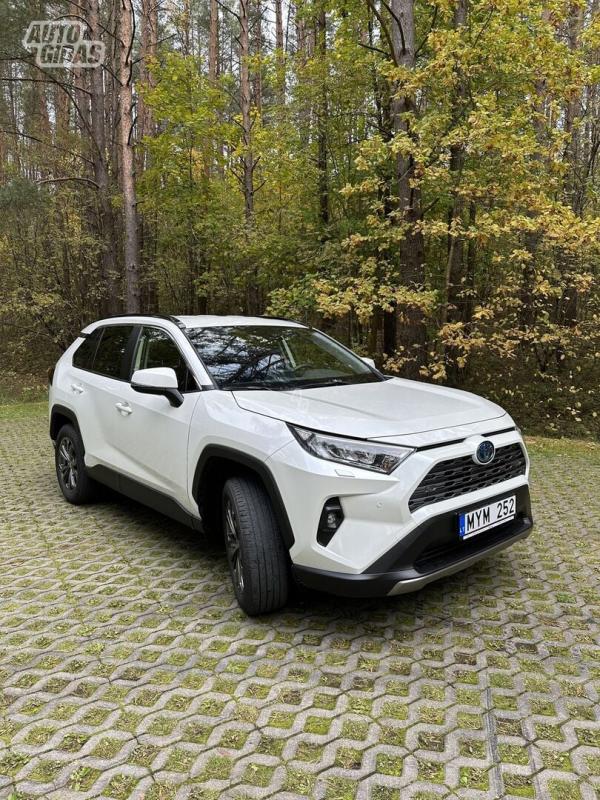 Toyota RAV4 2022 Molėtai, ar dzinēja tilpumu 2.50 L un nobraukumu 94 tūkst. km par 31000 €, foto 2 vietnē AUTOMOTO.COM.LV
