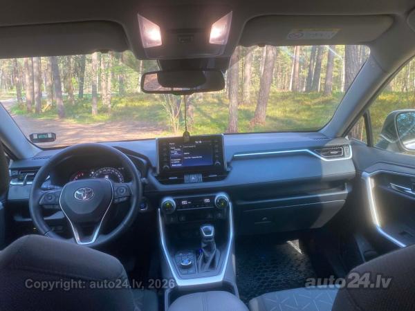 Тойота РАВ 4 2022 в Таллин, объемом двигателя 2.00 л и пробегом 50 тыс. км за 28500 €, фото 8 на AUTOMOTO.COM.LV