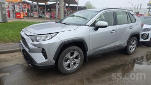 Тойота РАВ 4 2022 в Рига, объемом двигателя 2.50 л и пробегом 112 тыс. км за 26600 €, фото  на AUTOMOTO.COM.LV