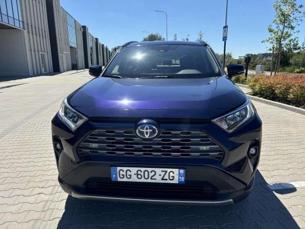 Toyota RAV4 2022 in Vilnius, with an engine capacity of 2.49 L and mileage of 79 thousand km for 26900 €, photo 2 on AUTOMOTO.COM.LV