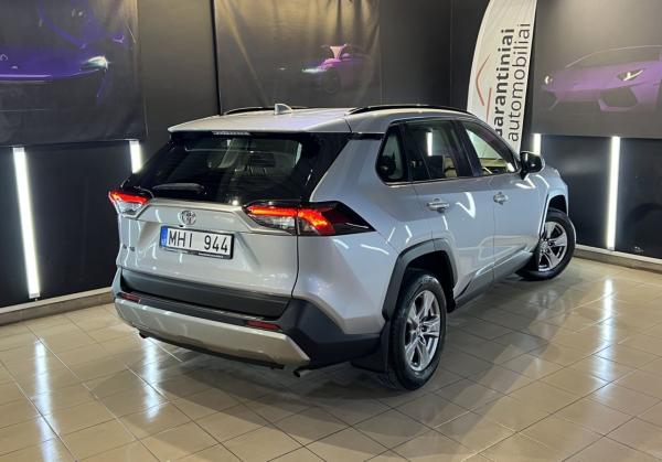 Toyota RAV4 2022 Viļņa, ar dzinēja tilpumu 2.00 L un nobraukumu 78 tūkst. km par 23950 €, foto 2 vietnē AUTOMOTO.COM.LV