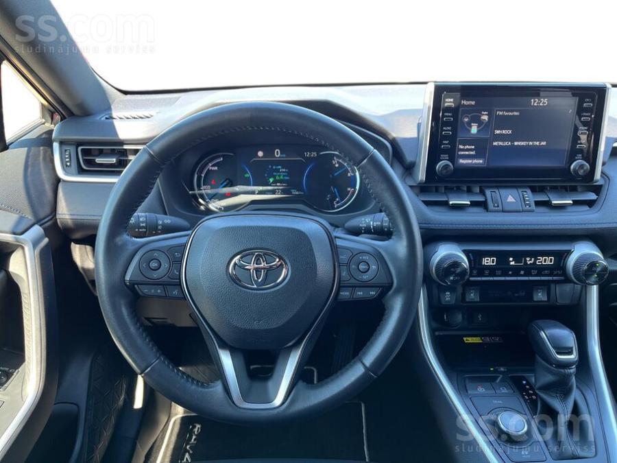 Toyota RAV4 2022 Rīga, ar dzinēja tilpumu 2.50 L un nobraukumu 79 tūkst. km par 33990 €, foto 10 vietnē AUTOMOTO.COM.LV