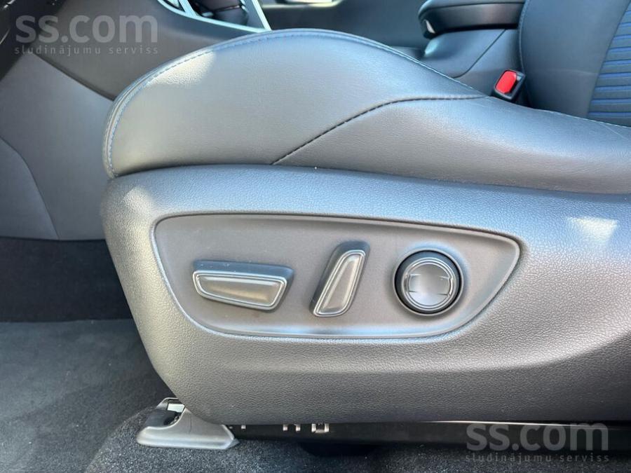 Toyota RAV4 2022 Rīga, ar dzinēja tilpumu 2.50 L un nobraukumu 79 tūkst. km par 33990 €, foto 22 vietnē AUTOMOTO.COM.LV