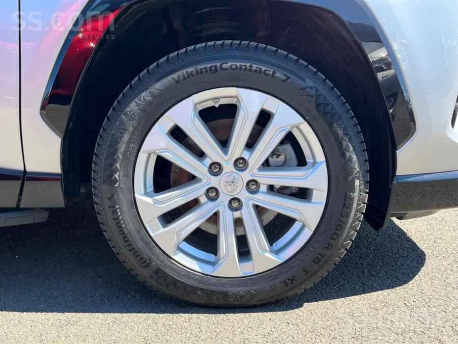 Toyota RAV4 2022 Rīga, ar dzinēja tilpumu 2.50 L un nobraukumu 79 tūkst. km par 33990 €, foto 24 vietnē AUTOMOTO.COM.LV