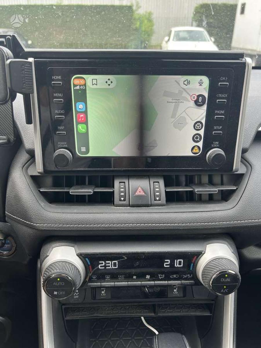 Toyota RAV4 2022 in Taurage, with an engine capacity of 2.49 L and mileage of 312 thousand km for 17800 €, photo 21 on AUTOMOTO.COM.LV