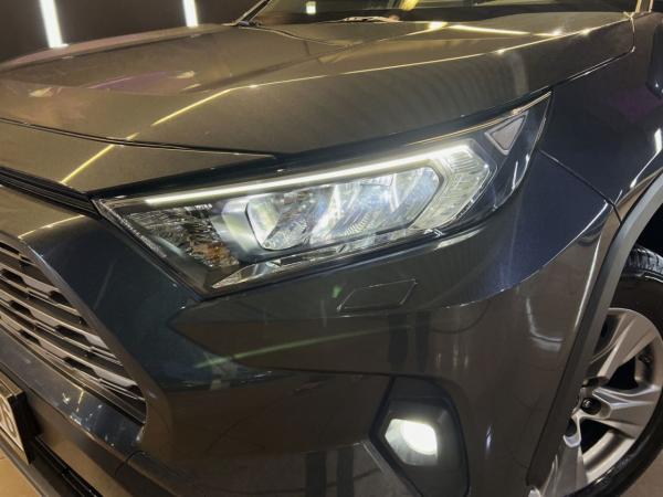 Toyota RAV4 2022 in Vilnius, with an engine capacity of 2.00 L and mileage of 131 thousand km for 22950 €, photo 4 on AUTOMOTO.COM.LV