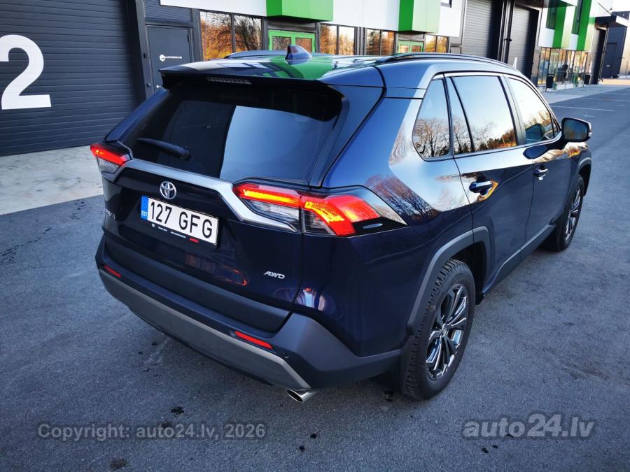 Toyota RAV4 2023 Tallina, ar dzinēja tilpumu 2.00 L un nobraukumu 22 tūkst. km par 34300 €, foto 12 vietnē AUTOMOTO.COM.LV