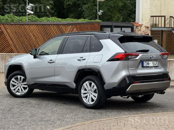 Toyota RAV4 2023 Jelgava, ar dzinēja tilpumu 2.50 L un nobraukumu 51 tūkst. km par 34000 €, foto 4 vietnē AUTOMOTO.COM.LV