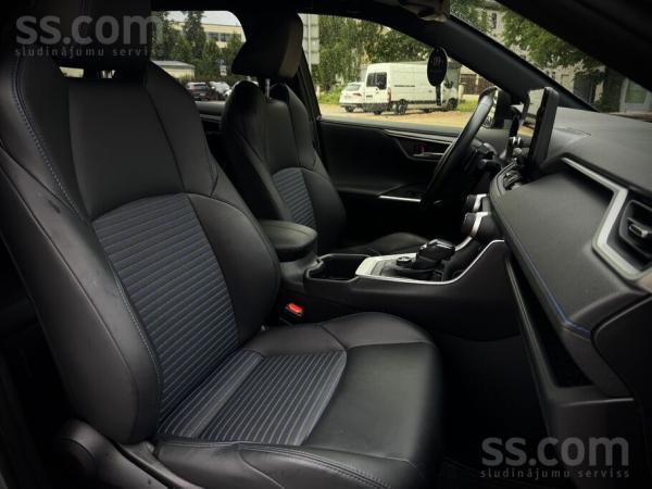 Toyota RAV4 2023 Jelgava, ar dzinēja tilpumu 2.50 L un nobraukumu 51 tūkst. km par 34000 €, foto 9 vietnē AUTOMOTO.COM.LV