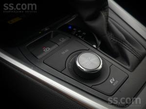 Toyota RAV4 2023 in Jelgava, with an engine capacity of 2.50 L and mileage of 51 thousand km for 34000 €, photo 14 on AUTOMOTO.COM.LV