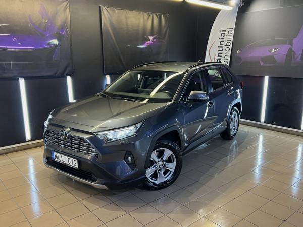 Toyota RAV4 2023 Viļņa, ar dzinēja tilpumu 2.00 L un nobraukumu 53 tūkst. km par 27950 €, foto 1 vietnē AUTOMOTO.COM.LV