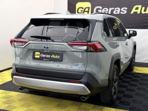Toyota RAV4 2023 in Vilnius, with an engine capacity of 0.00 L and mileage of 0 thousand km for 35990 €, photo 5 on AUTOMOTO.COM.LV