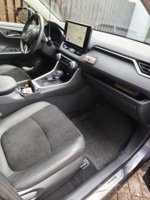 Тойота РАВ 4 2024 в Рига, объемом двигателя 2.50 л и пробегом 18 тыс. км за 37800 €, фото 6 на AUTOMOTO.COM.LV
