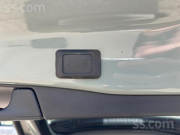 Toyota RAV4 2025 Liepāja, ar dzinēja tilpumu 2.50 L un nobraukumu 16 tūkst. km par 38900 €, foto 10 vietnē AUTOMOTO.COM.LV
