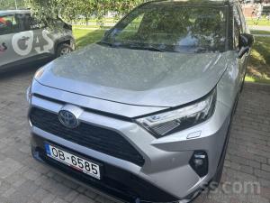 Тойота РАВ 4 2025 в Рига, объемом двигателя 2.50 л и пробегом 32 тыс. км за 40490 €, фото  на AUTOMOTO.COM.LV