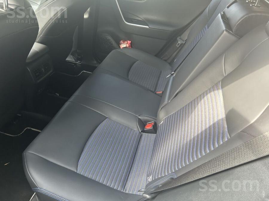 Тойота РАВ 4 2025 в Рига, объемом двигателя 2.50 л и пробегом 32 тыс. км за 40490 €, фото 9 на AUTOMOTO.COM.LV