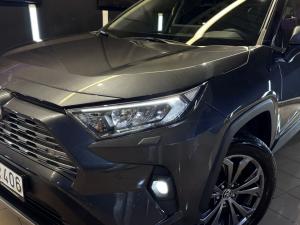 Toyota RAV4 2025 in Vilnius, with an engine capacity of 2.50 L and mileage of 36 thousand km for 36950 €, photo 4 on AUTOMOTO.COM.LV