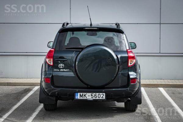 Zaļš Toyota RAV4 2007 Rīga, ar dzinēja tilpumu 2.20 L un nobraukumu 0 tūkst. km par 4250 €, foto 5 vietnē AUTOMOTO.COM.LV