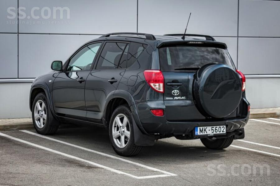 Zaļš Toyota RAV4 2007 Rīga, ar dzinēja tilpumu 2.20 L un nobraukumu 0 tūkst. km par 4250 €, foto 7 vietnē AUTOMOTO.COM.LV