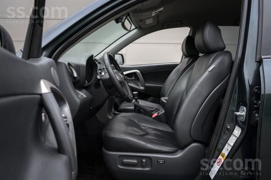 Zaļš Toyota RAV4 2007 Rīga, ar dzinēja tilpumu 2.20 L un nobraukumu 0 tūkst. km par 4250 €, foto 10 vietnē AUTOMOTO.COM.LV