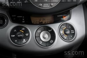 Zaļš Toyota RAV4 2007 Rīga, ar dzinēja tilpumu 2.20 L un nobraukumu 0 tūkst. km par 4250 €, foto 26 vietnē AUTOMOTO.COM.LV