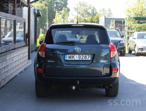 Zaļš Toyota RAV4 2007 Rīga, ar dzinēja tilpumu 2.20 L un nobraukumu 0 tūkst. km par 2990 €, foto 6 vietnē AUTOMOTO.COM.LV