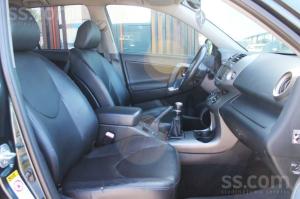 Zaļš Toyota RAV4 2007 Rīga, ar dzinēja tilpumu 2.20 L un nobraukumu 0 tūkst. km par 2990 €, foto 11 vietnē AUTOMOTO.COM.LV