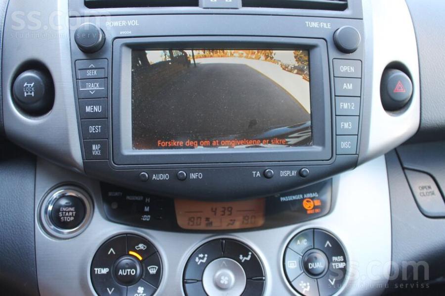 Zaļš Toyota RAV4 2007 Rīga, ar dzinēja tilpumu 2.20 L un nobraukumu 0 tūkst. km par 2990 €, foto 18 vietnē AUTOMOTO.COM.LV