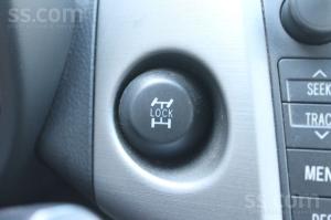 Zaļš Toyota RAV4 2007 Rīga, ar dzinēja tilpumu 2.20 L un nobraukumu 0 tūkst. km par 2990 €, foto 19 vietnē AUTOMOTO.COM.LV